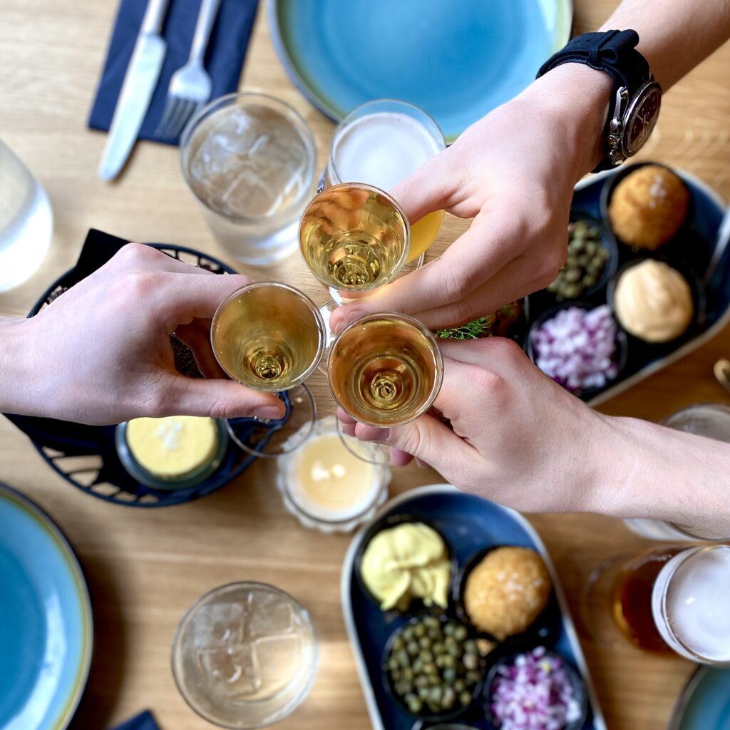 Velkommen - Velkommen til Kalas